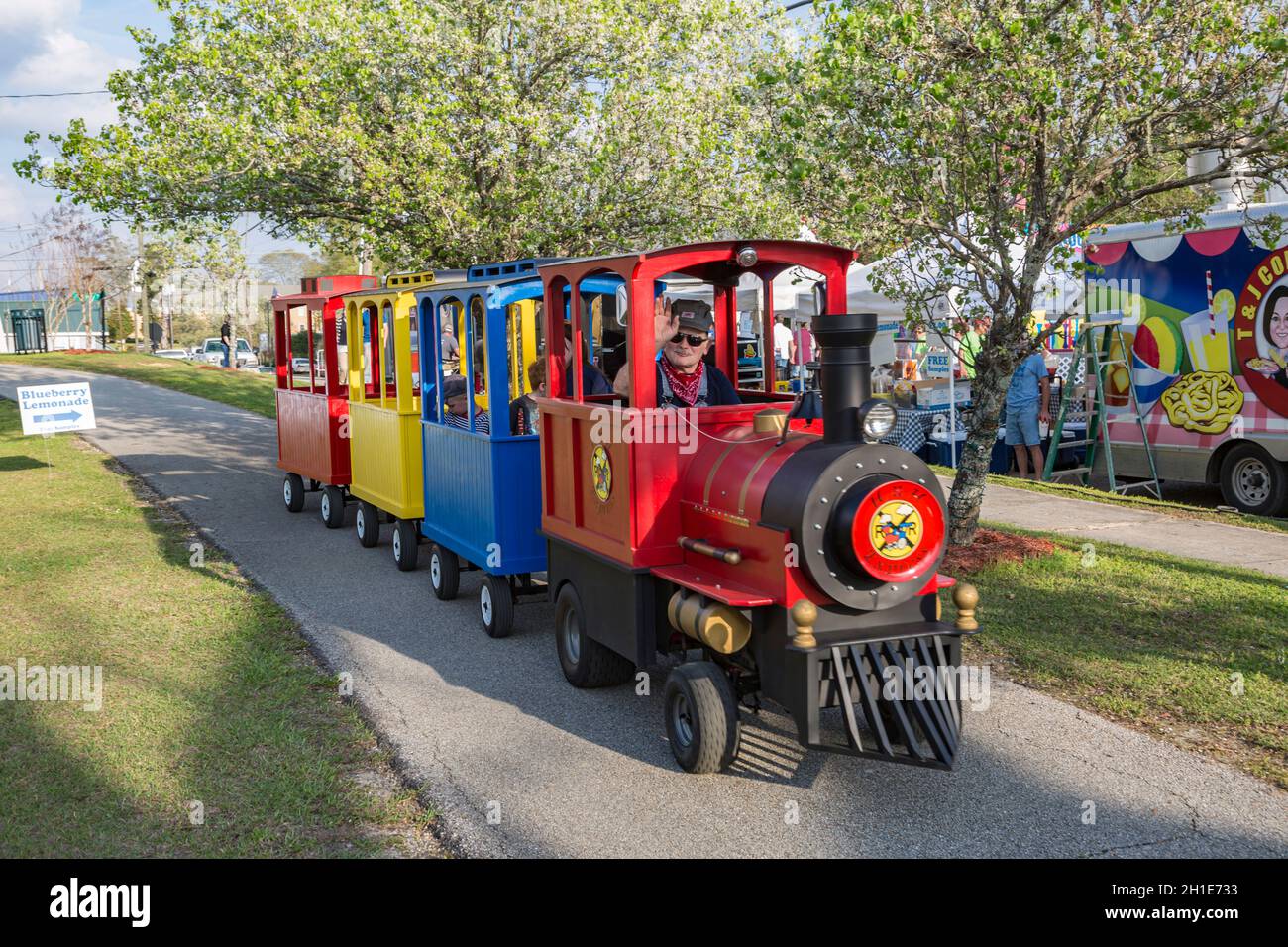 Train ride with kids hi-res stock photography and images - Alamy