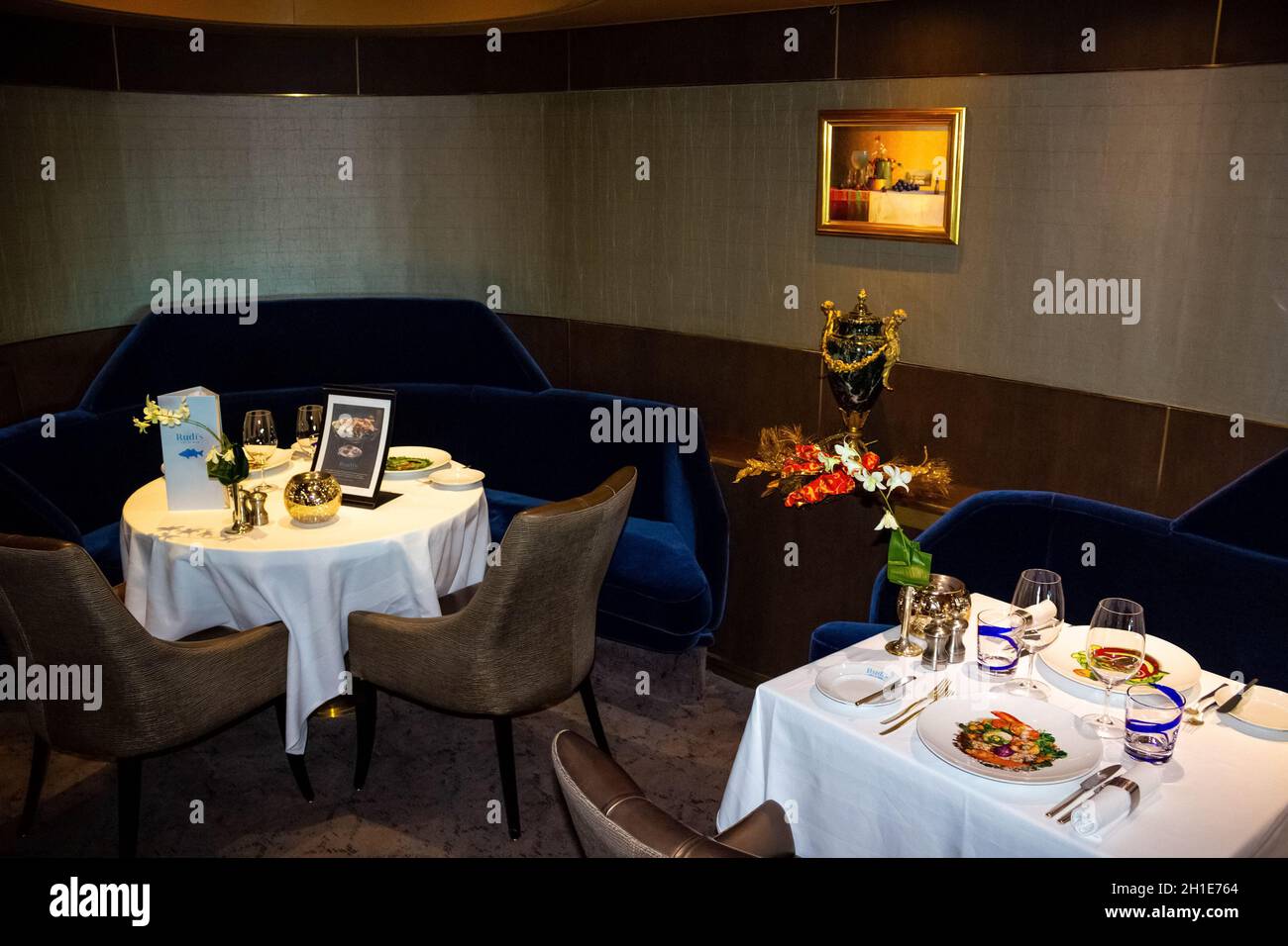 Fort Lauderdale - December 9, 2019: The interior of High Class Luxury ...