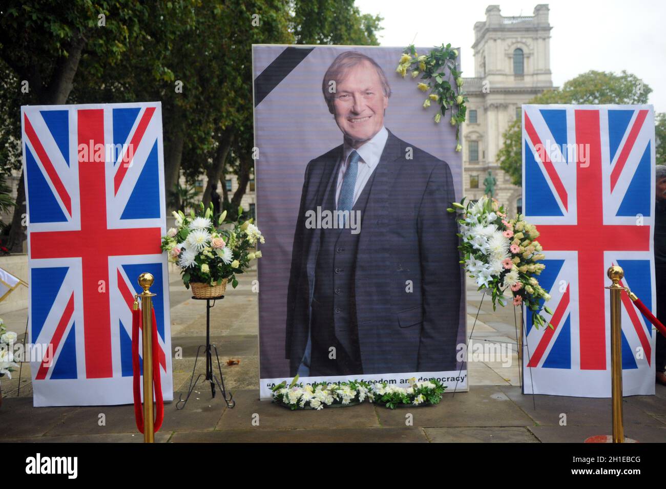 Mrs maryam rajavi hi-res stock photography and images - Alamy