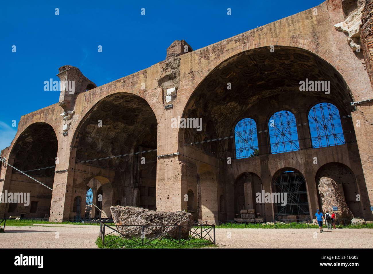 Basilica maxentius constantine basilica nova hi-res stock photography ...