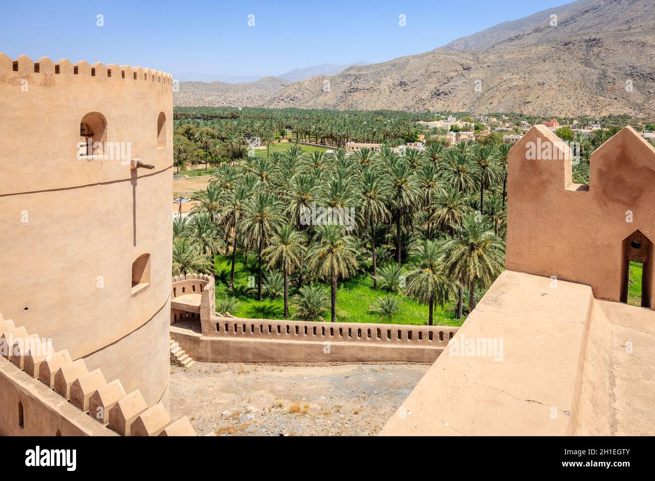 Rustaq stone hi-res stock photography and images - Alamy