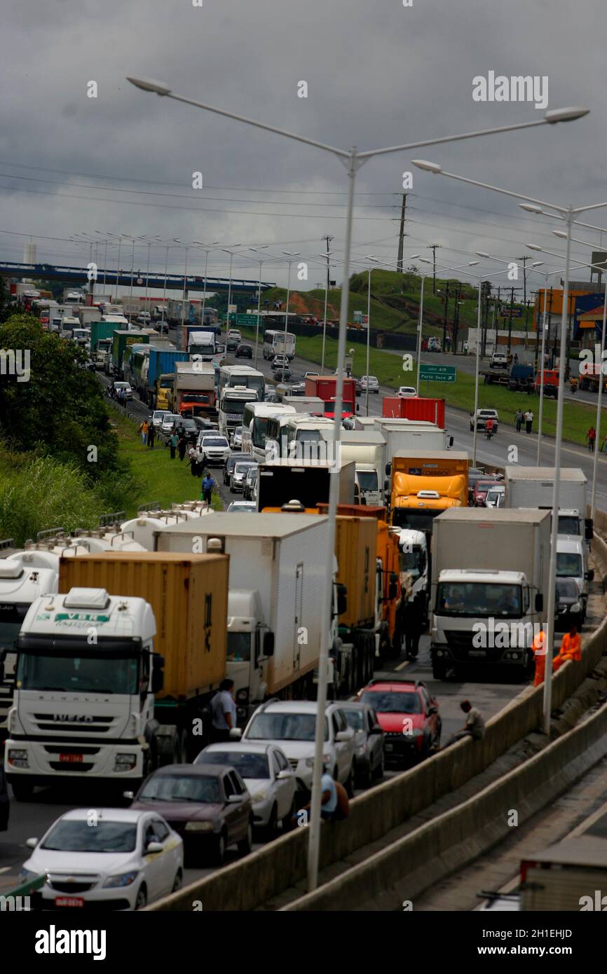 Traffic congestion in salvador hi-res stock photography and images - Alamy