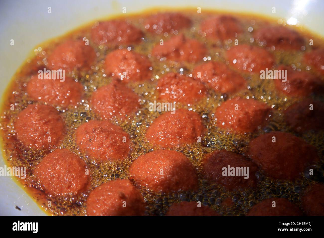 Dende oil hi-res stock photography and images - Alamy