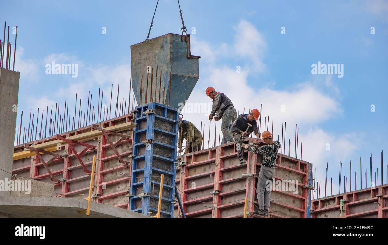 Pre Fabricated Concrete Housing High Resolution Stock Photography and ...