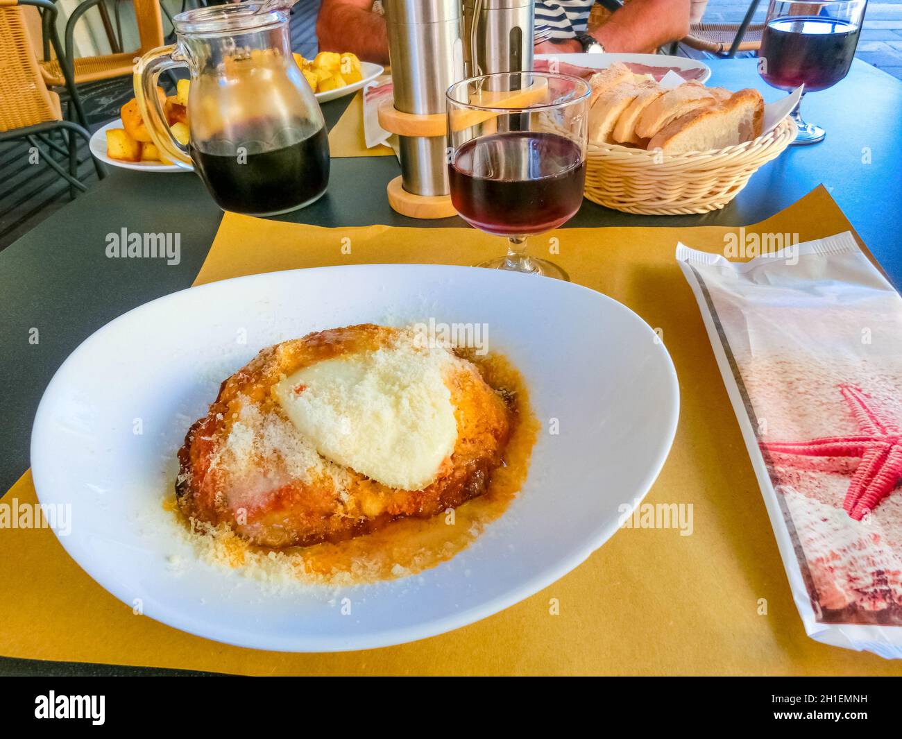 Bistro outdoor dining table menu hi-res stock photography and images ...
