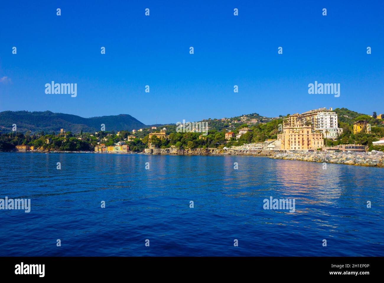 Gulf of genoa hi-res stock photography and images - Alamy