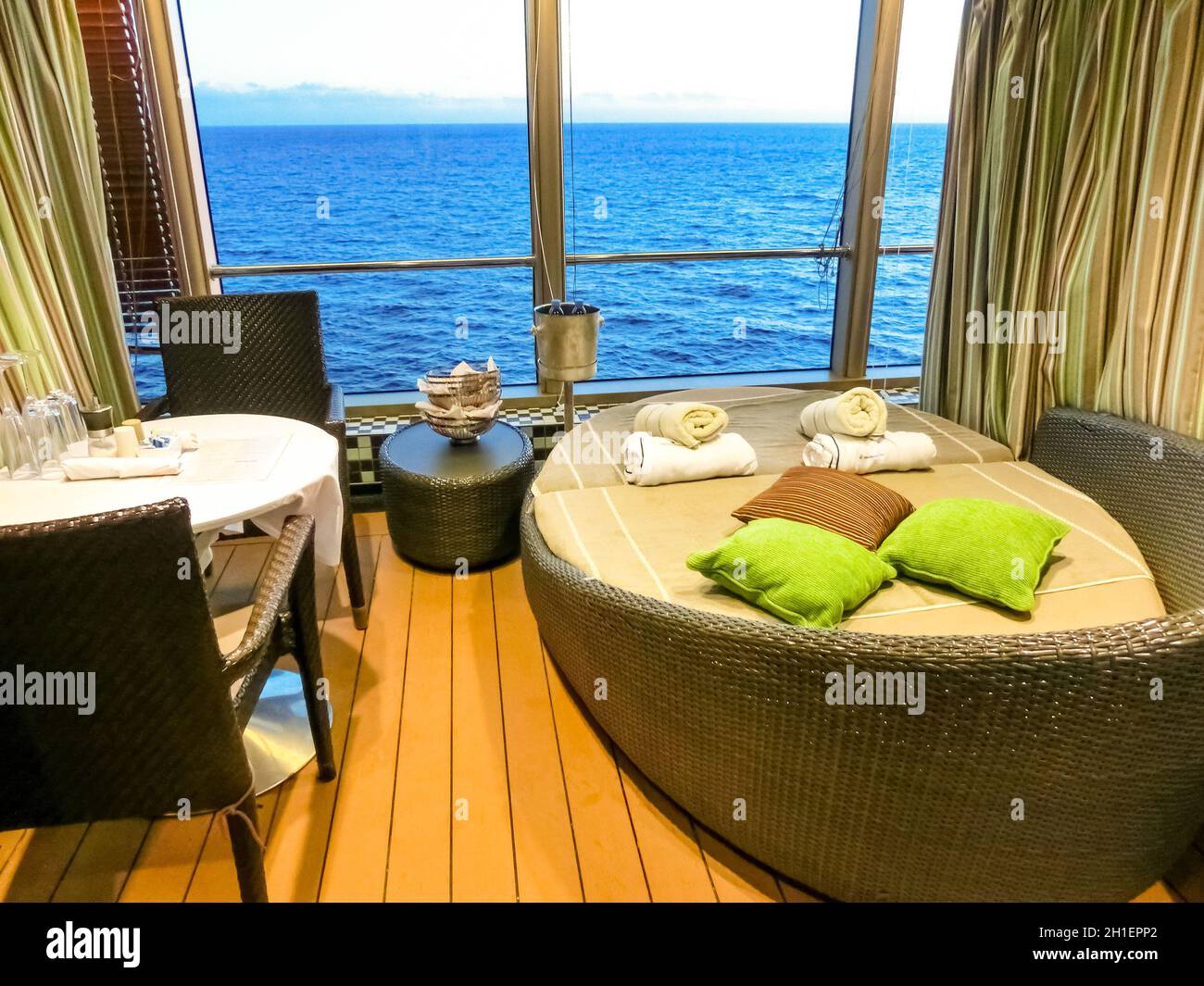 Moon pool vessel hi-res stock photography and images - Alamy