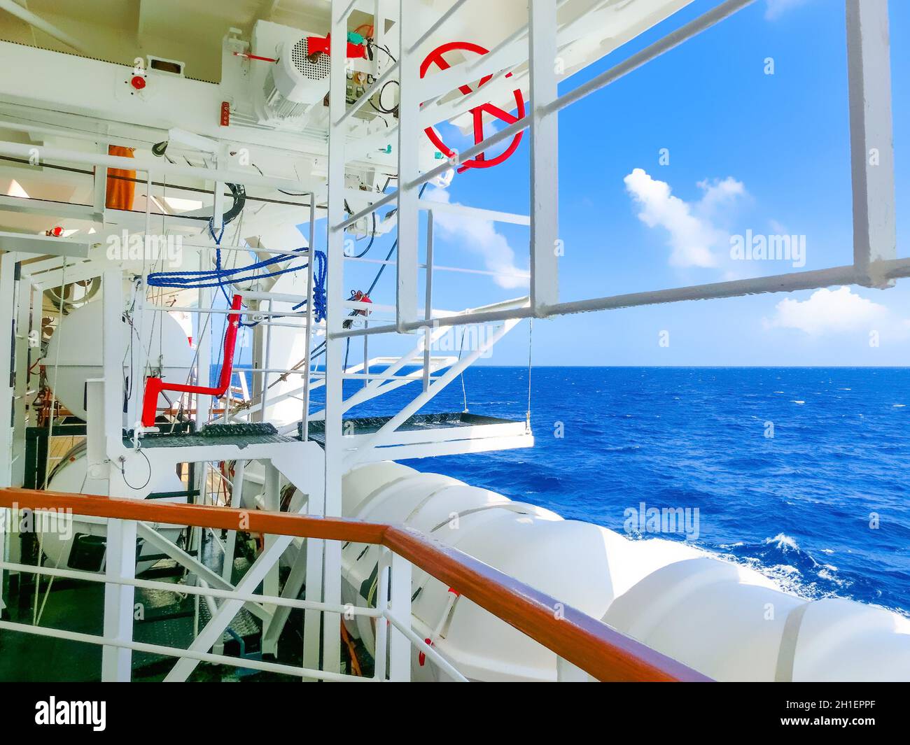 The deck of cruise ship and blue ocean Stock Photo - Alamy