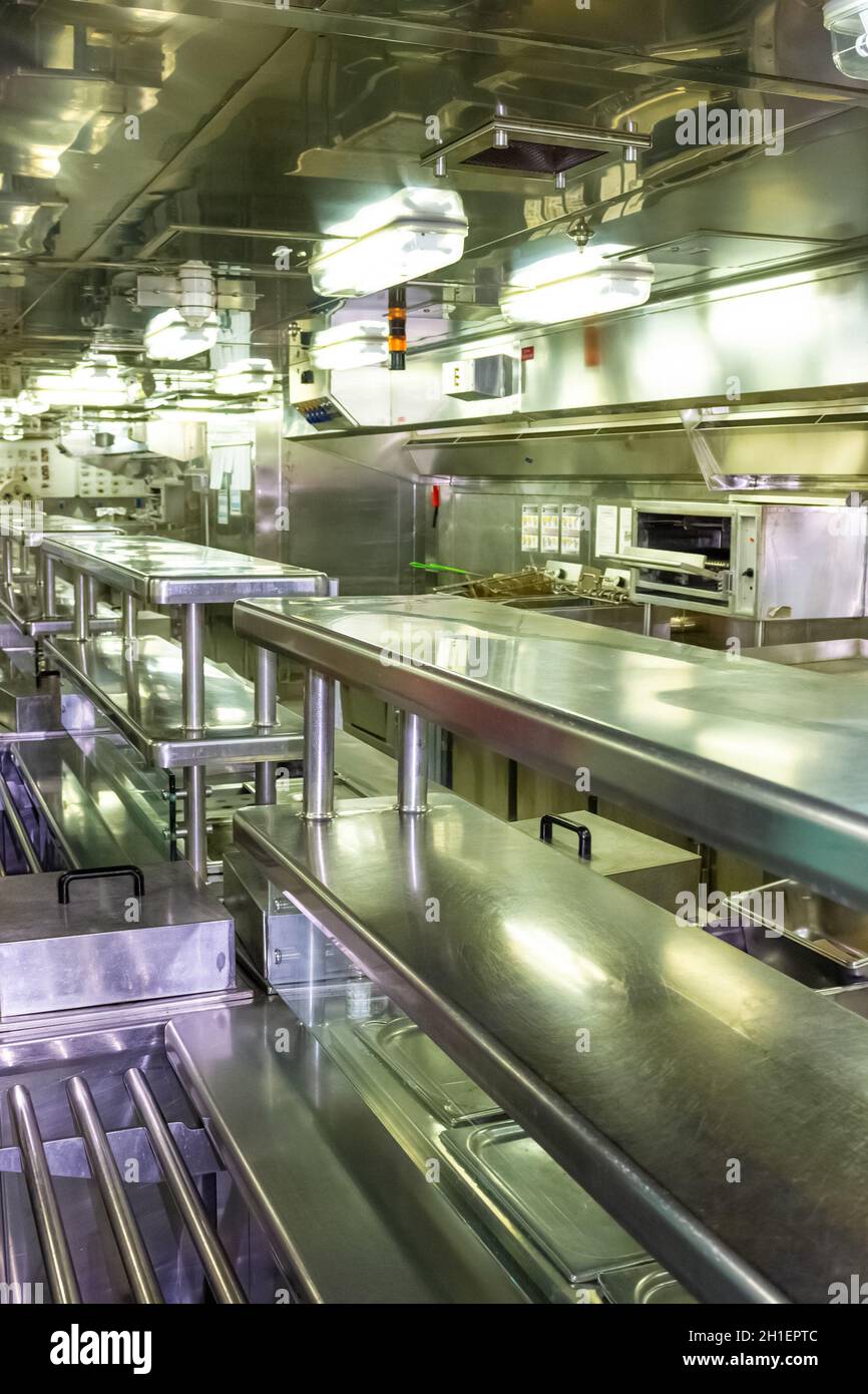 Kitchen in the cruise ship in the Caribbean Sea Stock Photo - Alamy