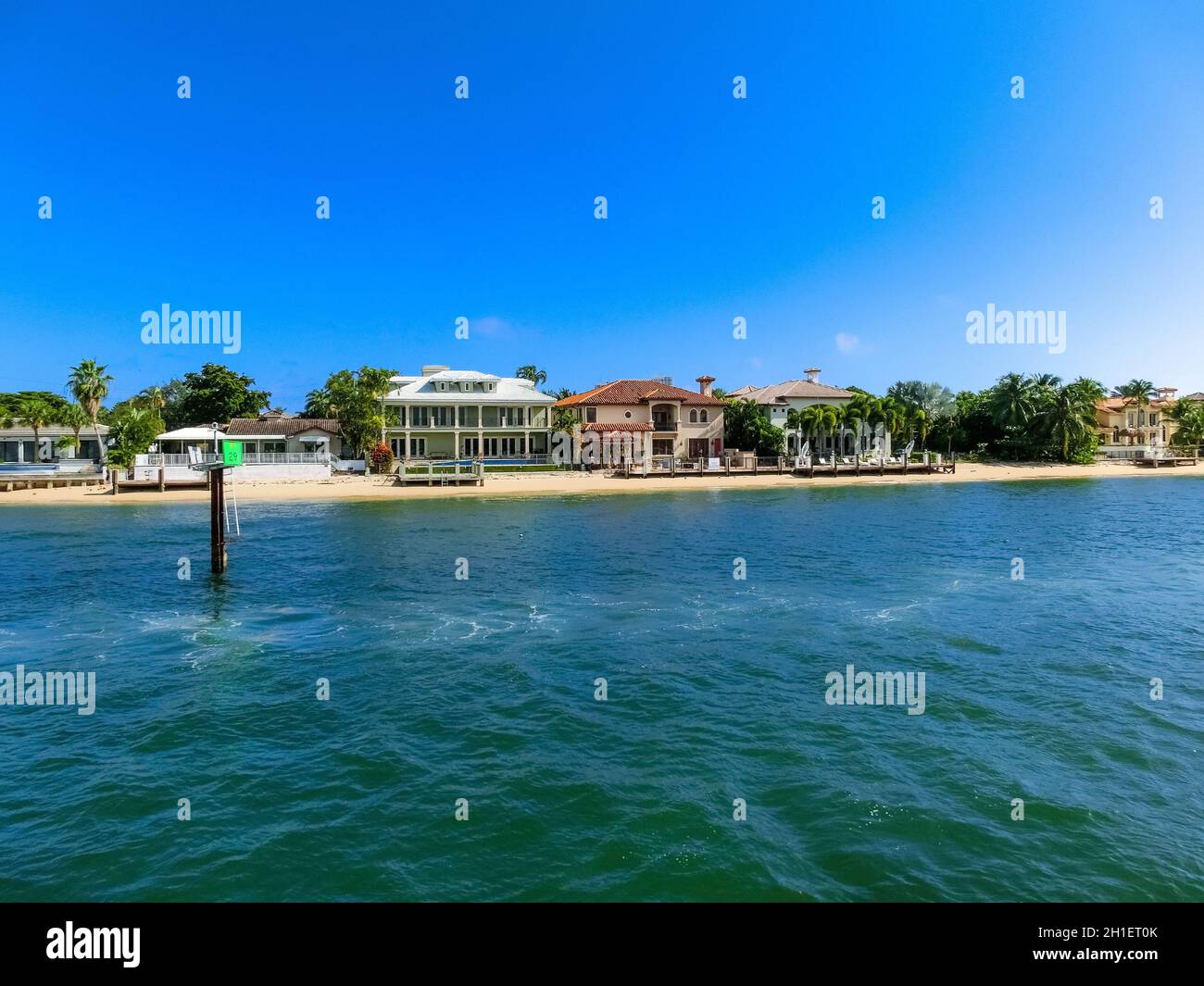 Luxury mansion in exclusive part of Fort Lauderdale known as small ...