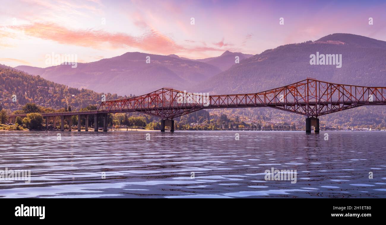 Orange beach bridge hi-res stock photography and images - Alamy