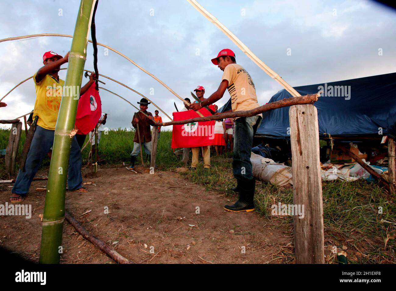 Landless workers’ movement hi-res stock photography and images - Alamy