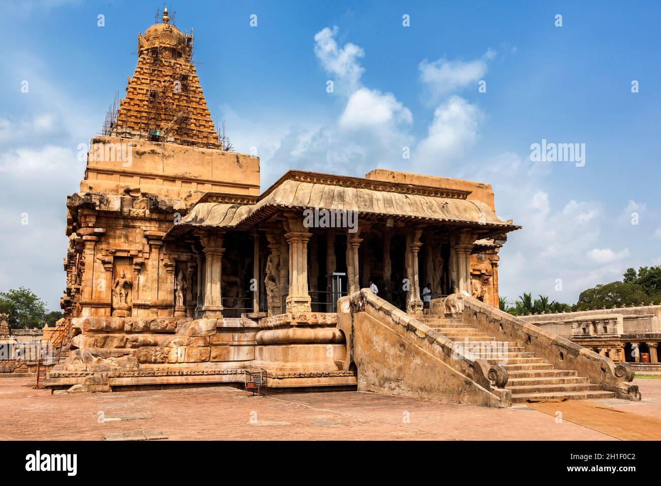 Tanjore brihadeeswarar temples hi-res stock photography and images - Alamy