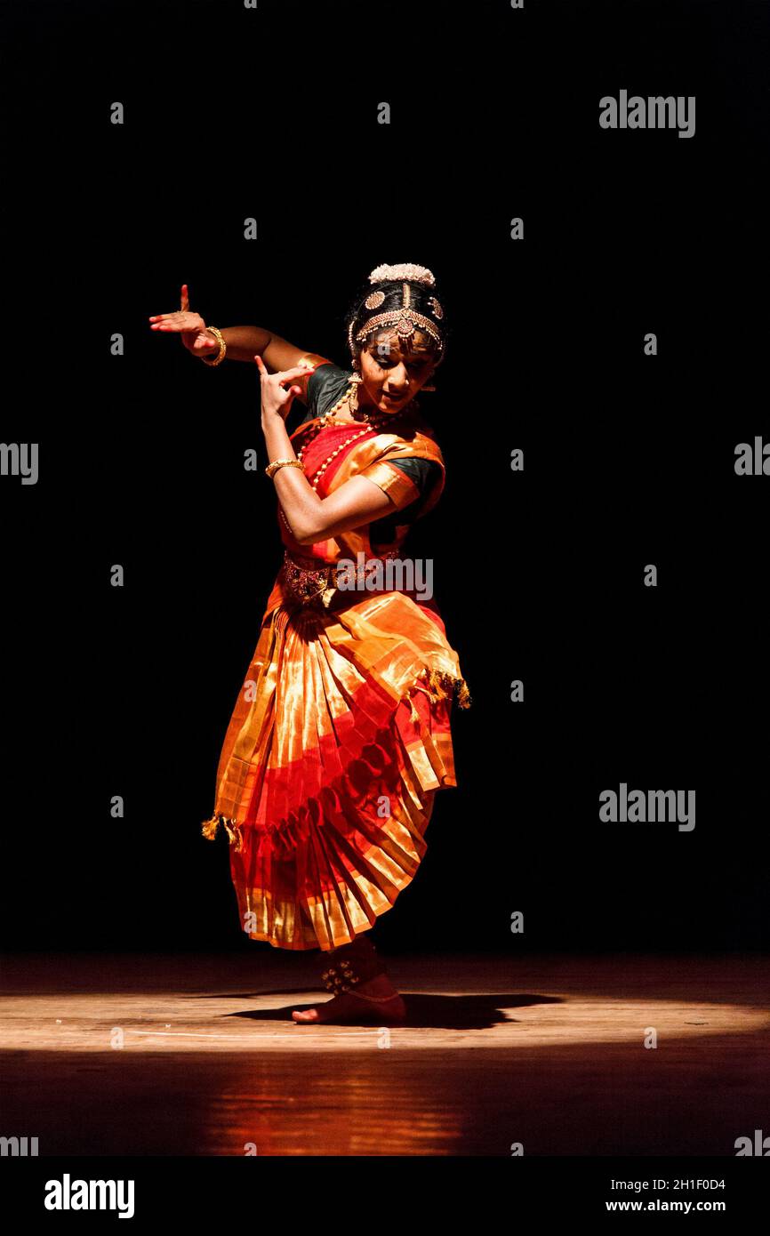 Bharatanatyam chennai hi-res stock photography and images - Alamy