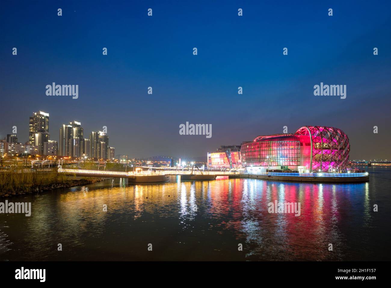 SEOUL, SOUTH KOREA - APRIL 7, 2017: Some Sevit culture complex on ...