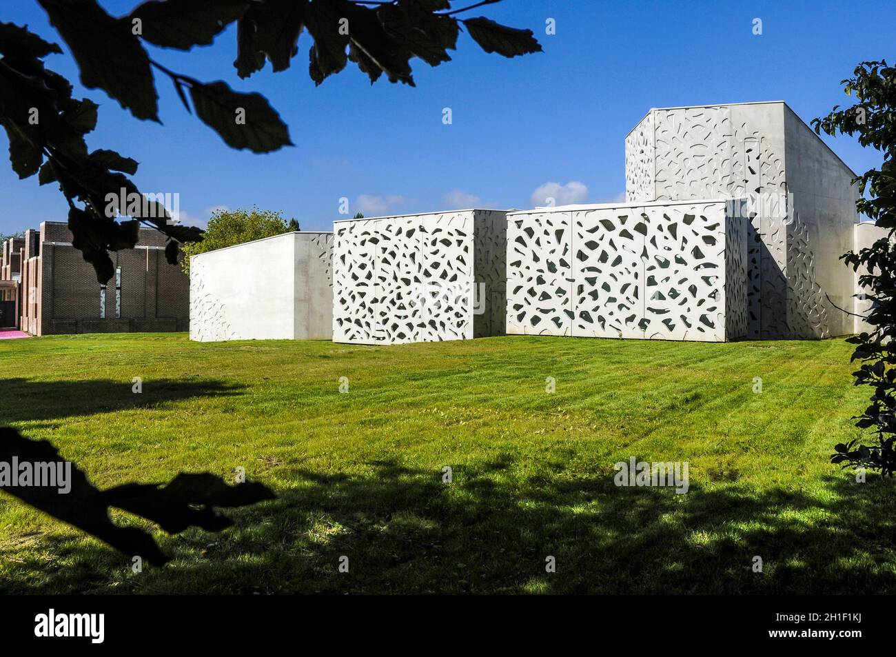 FRANCE. NORD (59). LILLE / VILLENEUVE D'ASCQ. THE LAM, LILLE METROPOLIS ...