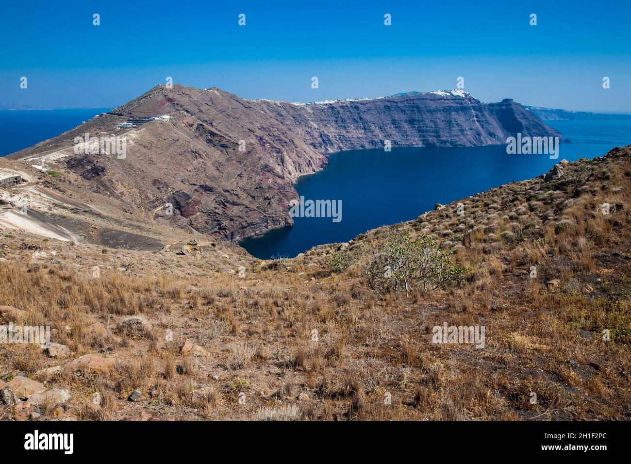 The beautiful landscapes seen from the walking path number nine between ...