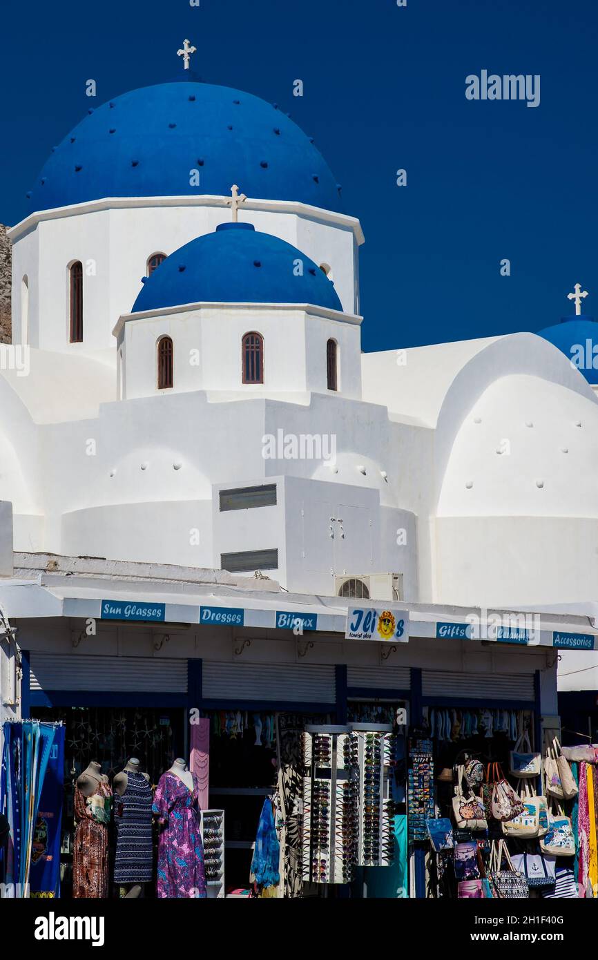 Perissa town sea greek village view hi-res stock photography and images ...