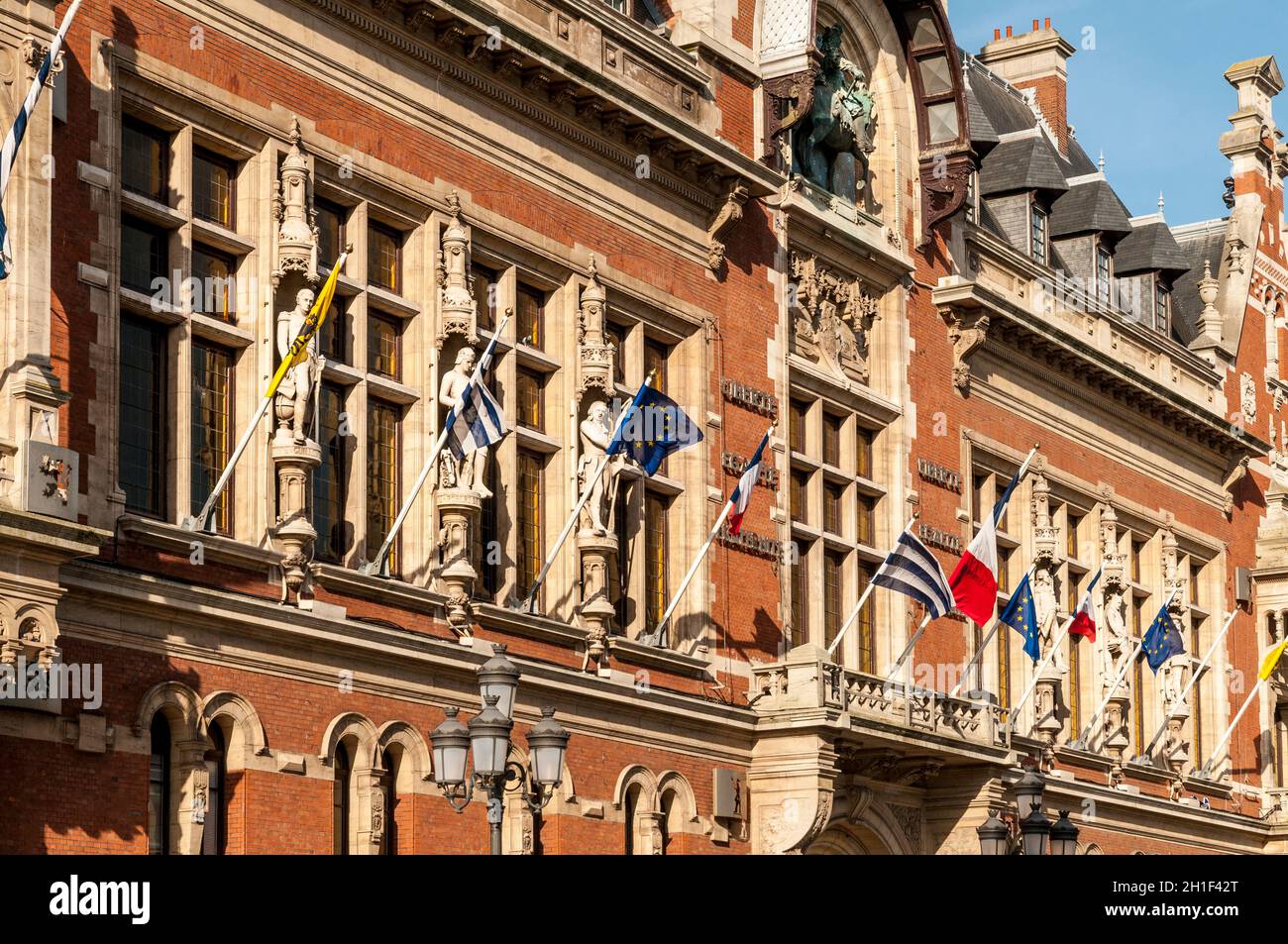 Flemish renaissance style hi-res stock photography and images - Alamy