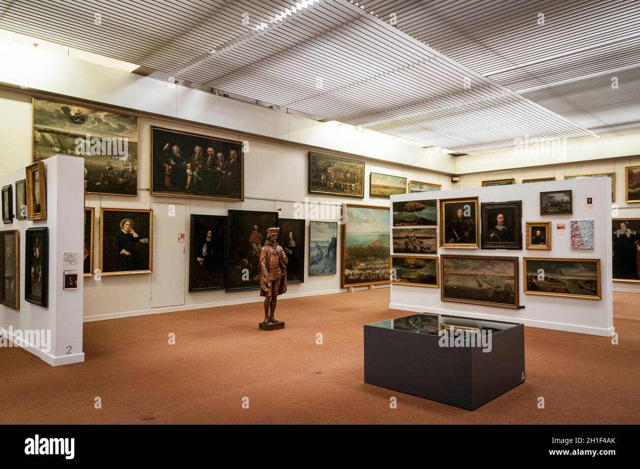 Beaux hauts hi-res stock photography and images - Alamy