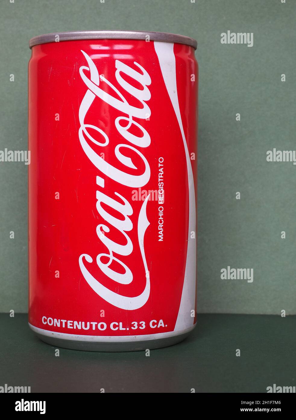 ATLANTA, USA - CIRCA MAY 2020: Coca Cola tin can Stock Photo - Alamy