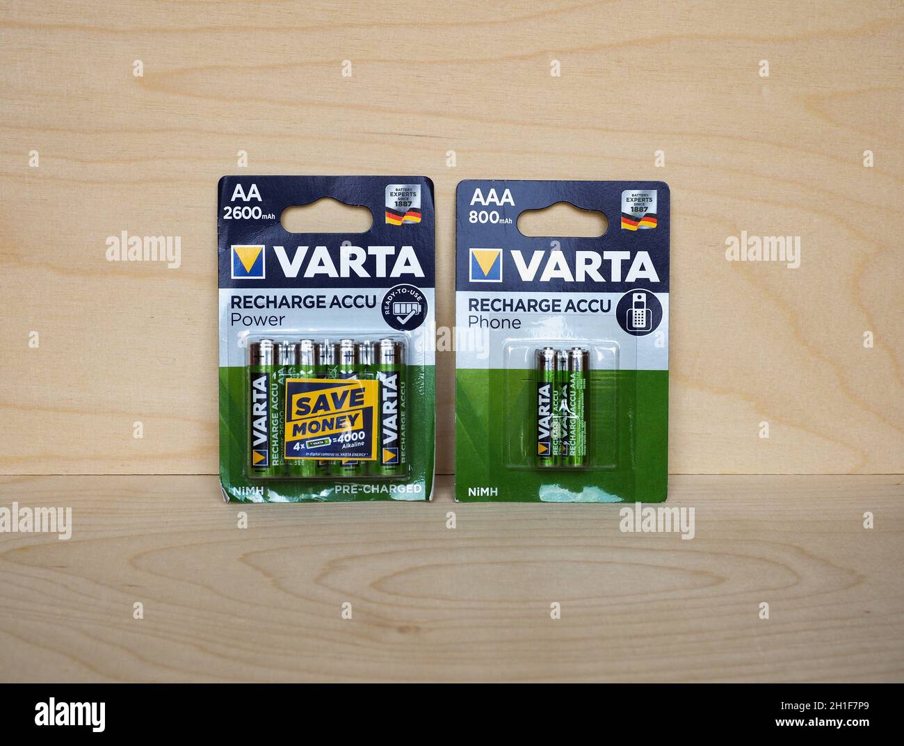 Varta akku hi-res stock photography and images - Alamy