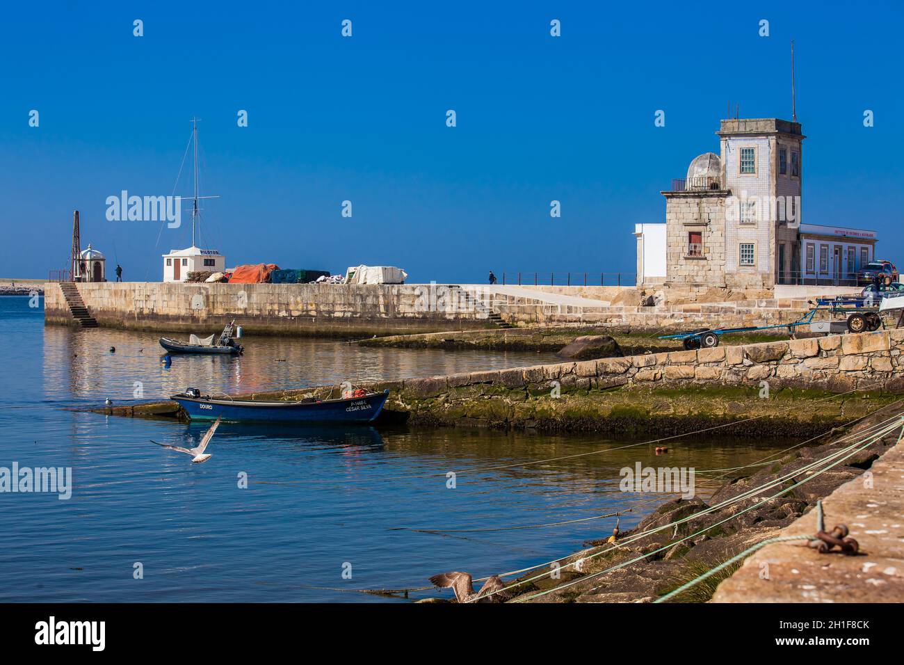 PORTO, PORTUGAL - MAY, 2018: Shipwreck Relief Institute at Douro River ...