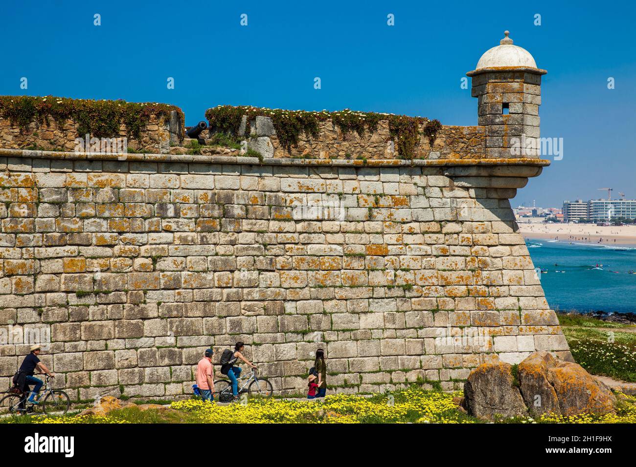 PORTO, PORTUGAL - MAY, 2018: Tourists visiting the historical Fort of ...