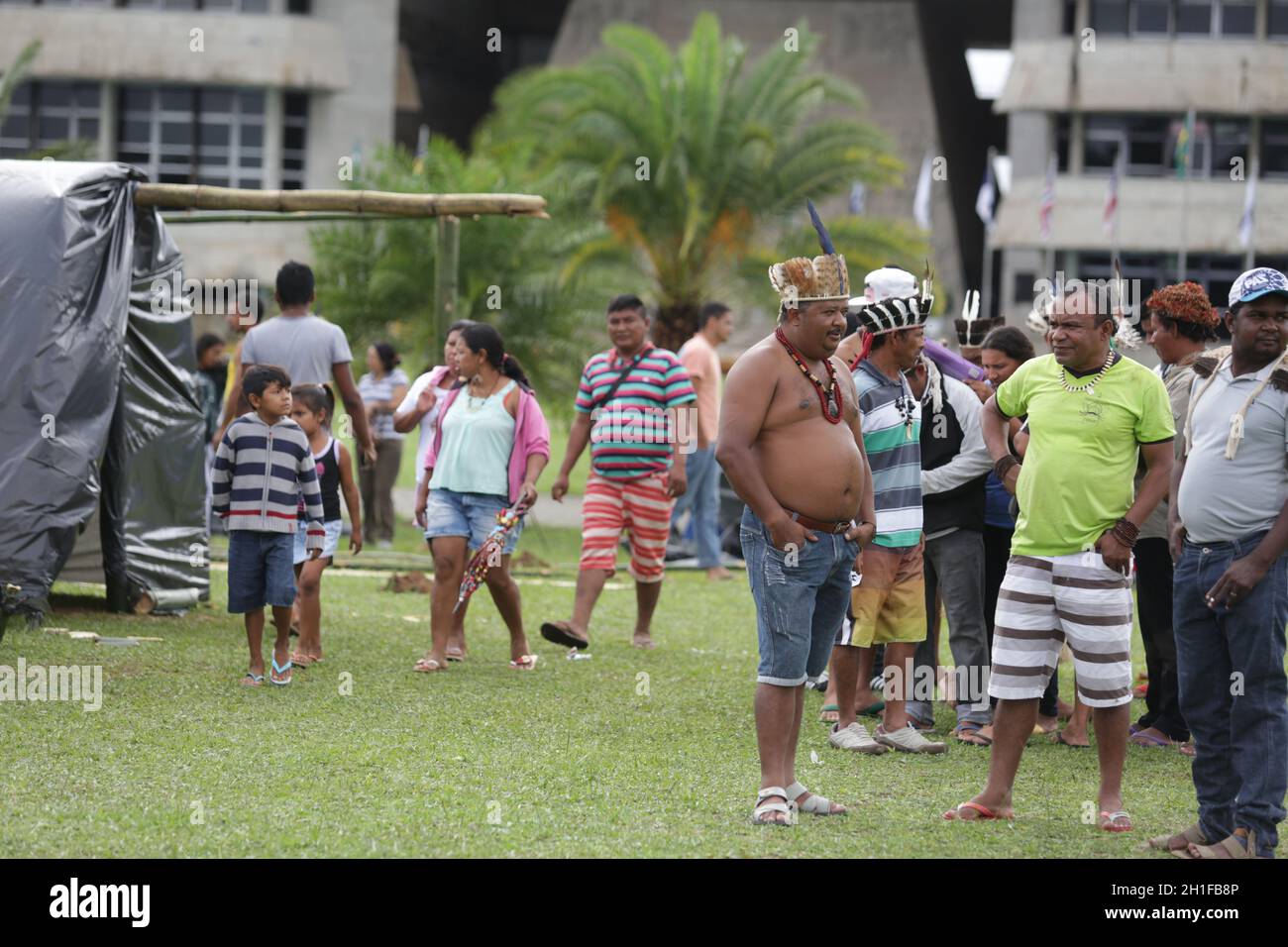 Forest tribes brazil hi-res stock photography and images - Alamy