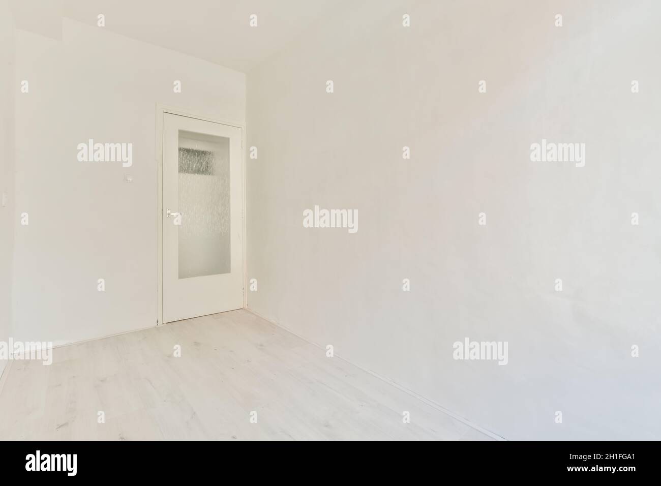 Empty white room interior design Stock Photo - Alamy