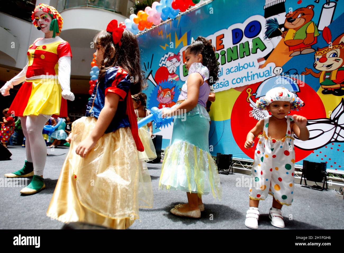 Brazil carnival child hi-res stock photography and images - Alamy