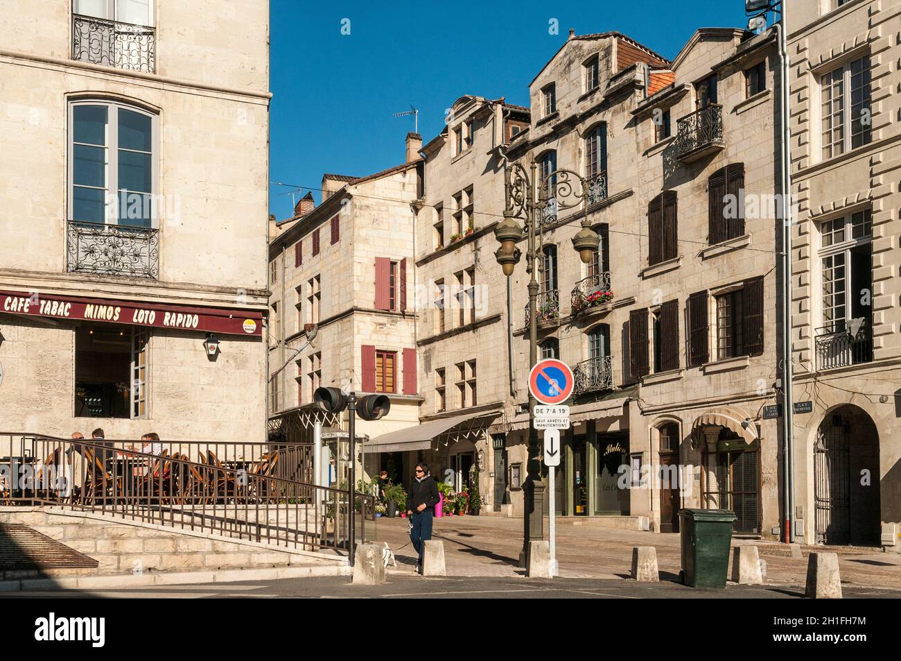 Square daumesnil hi-res stock photography and images - Alamy