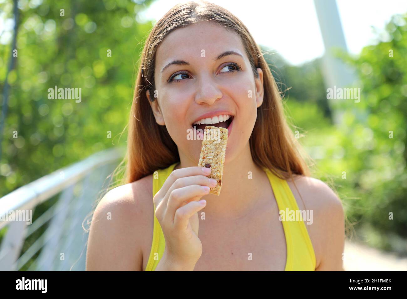 Sport eating bar hi-res stock photography and images - Alamy