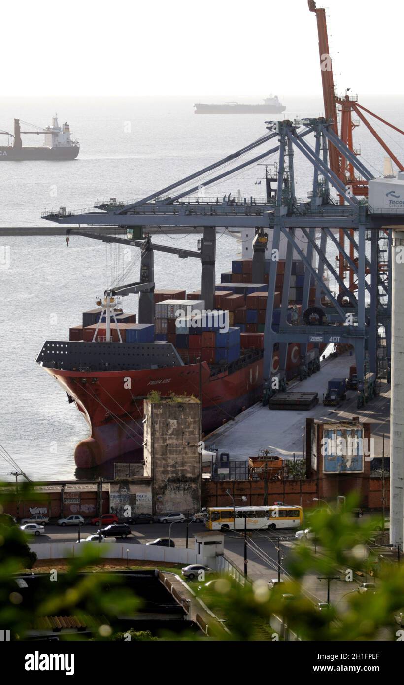 salvador, bahia / brazil - august 21, 2015: Ship seen during loading ...