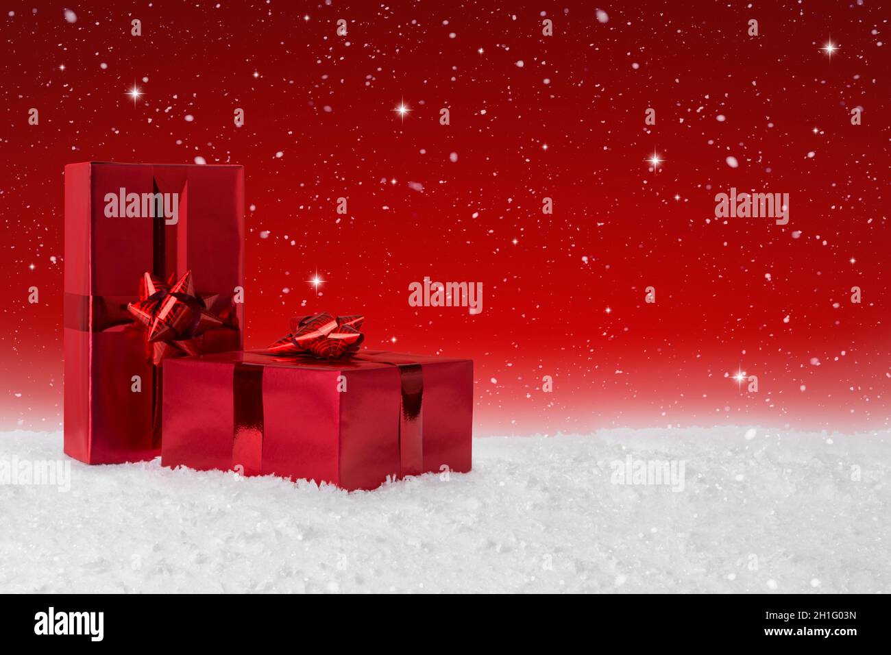 Fake presents hi-res stock photography and images - Alamy