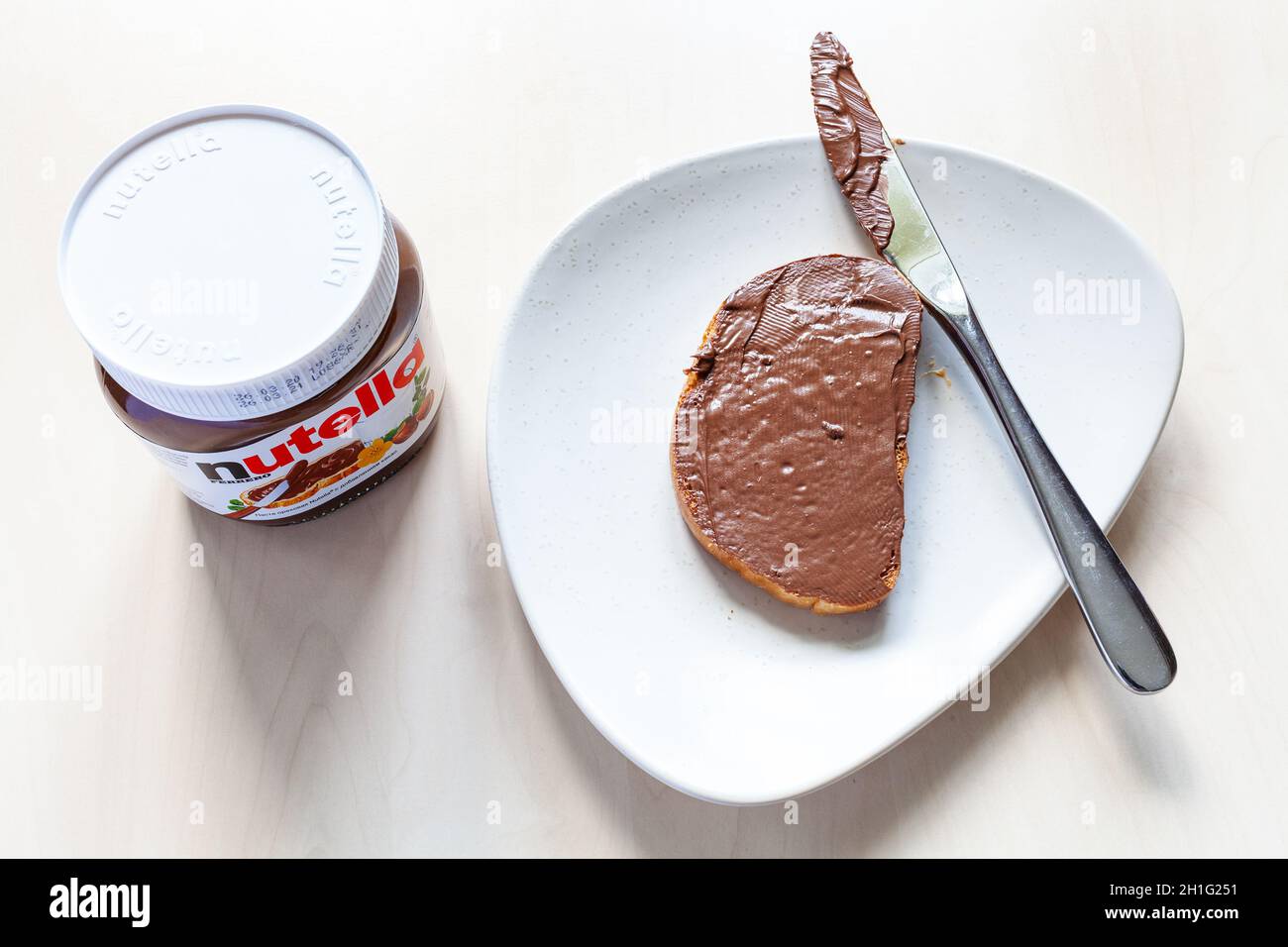 Nutella open jar hi-res stock photography and images - Alamy