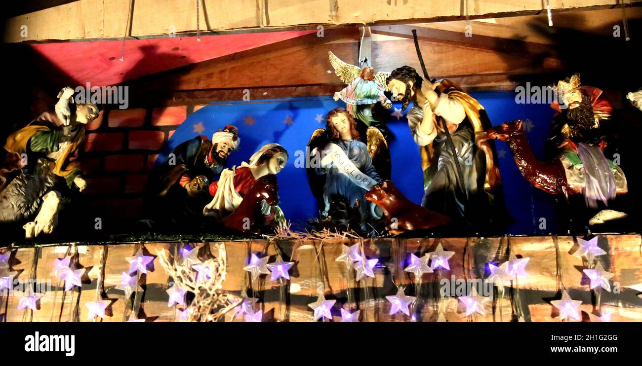 Nativity 2 manger hi-res stock photography and images - Alamy