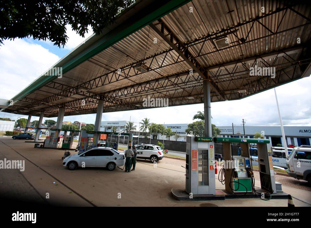 Oil and gas in brazil hi-res stock photography and images - Alamy