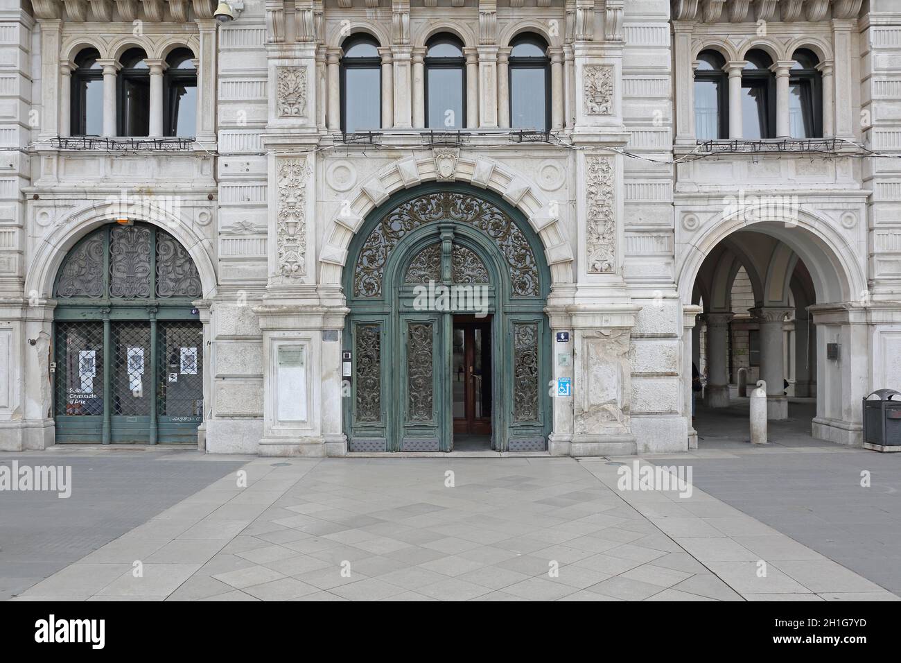 Arch door entrance to city hall municipal building in trieste hi-res ...