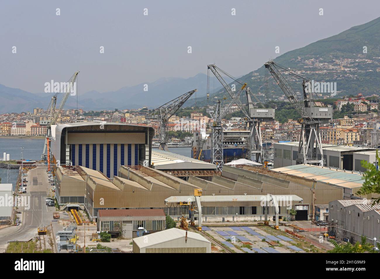 Fincantieri shipyard hi-res stock photography and images - Alamy