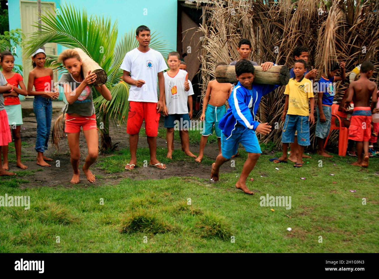 santa cruz cabralia, bahia / brazil - may9, 2009: indigenous children ...