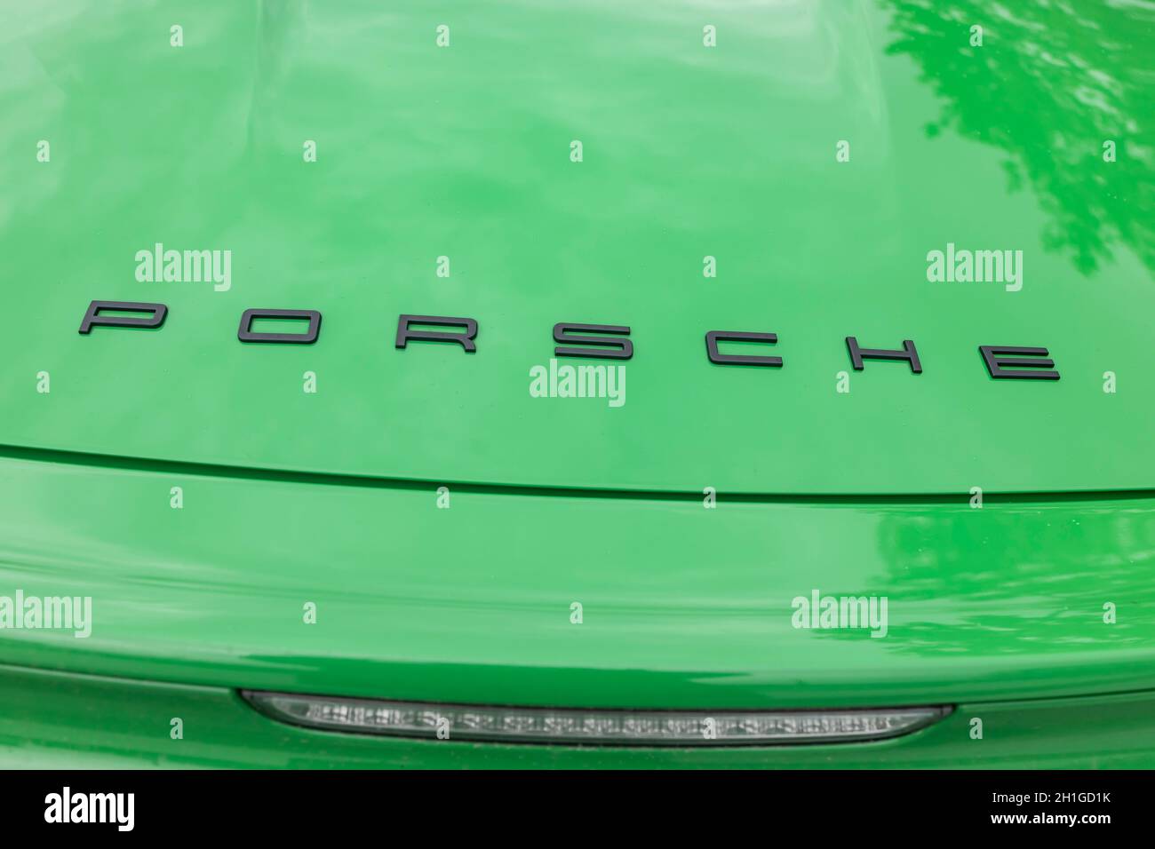 Porsche lettering hi-res stock photography and images - Alamy