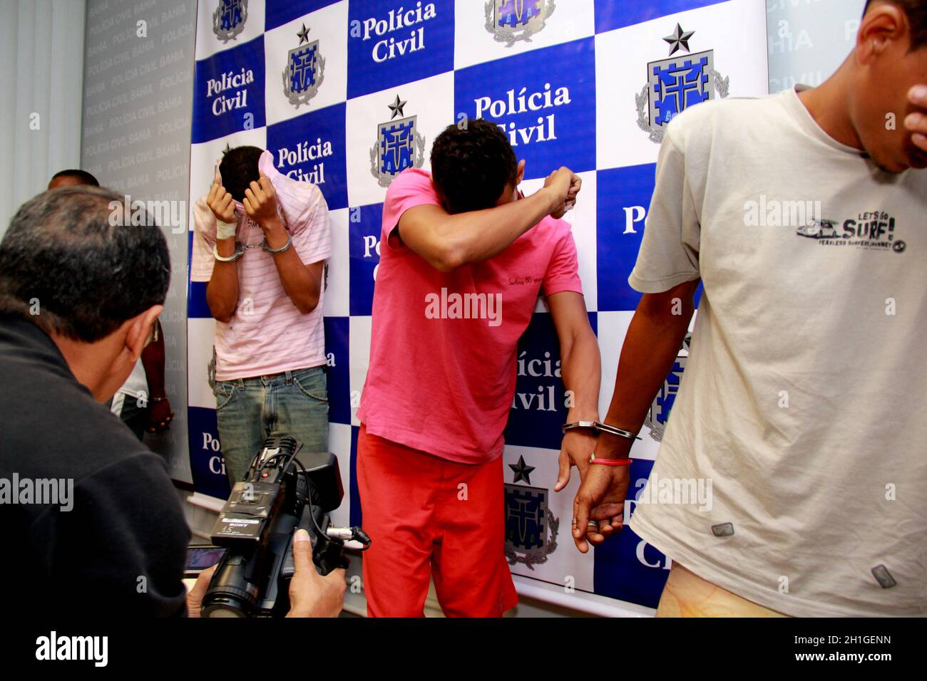 salvador, bahia / brazil - august 16, 2013: police arrest robber gang ...