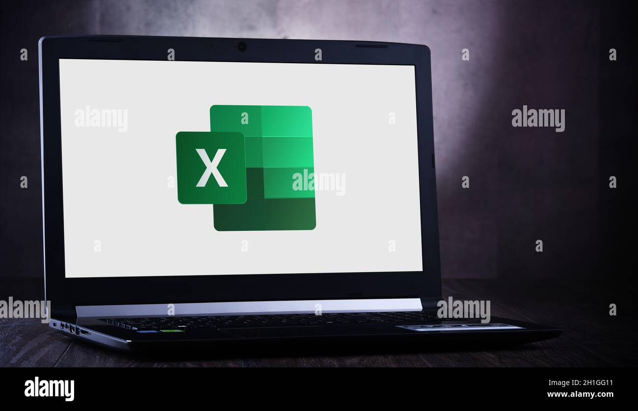 Windows 11 logo hi-res stock photography and images - Alamy