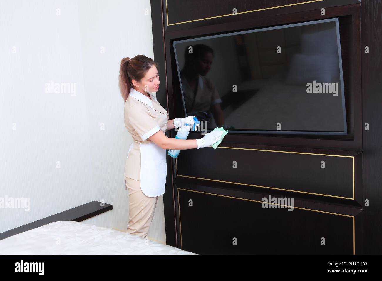 Service industries hi-res stock photography and images - Alamy