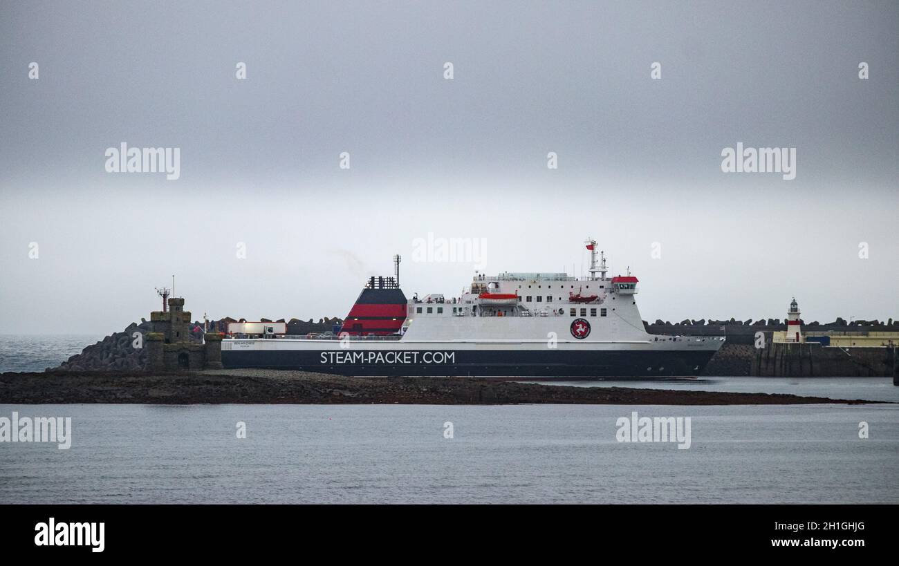 Douglas Isle of Man 18th October 2021 The Ben My Chree passes the Tower ...