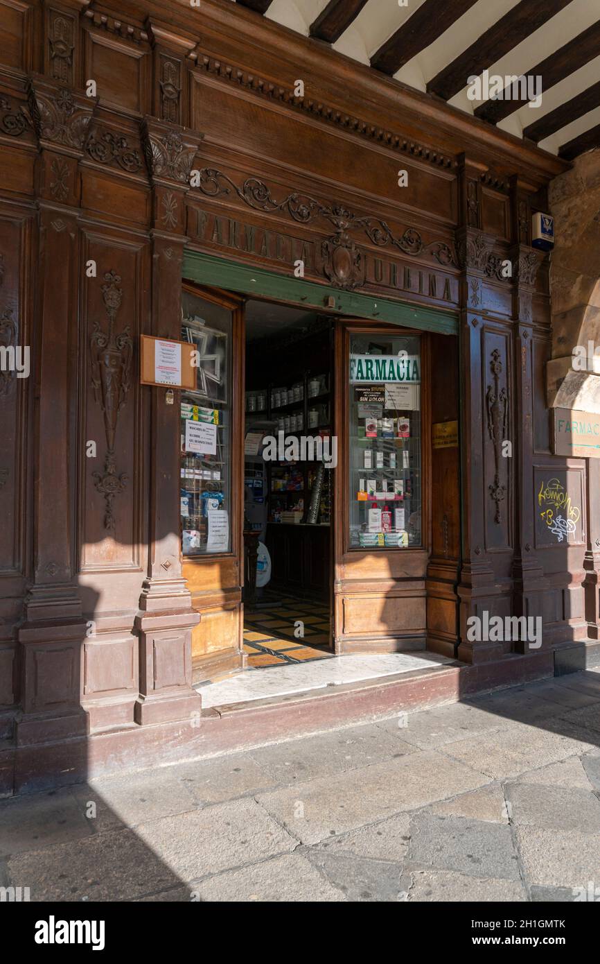 Ancient pharmacy hi-res stock photography and images - Alamy