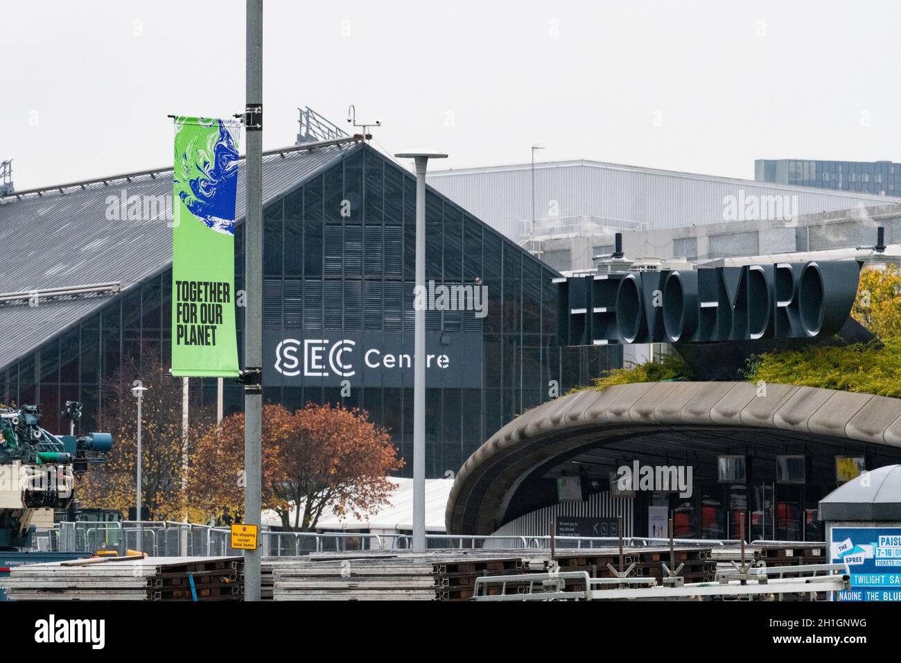See hydro glasgow sign hi-res stock photography and images - Alamy