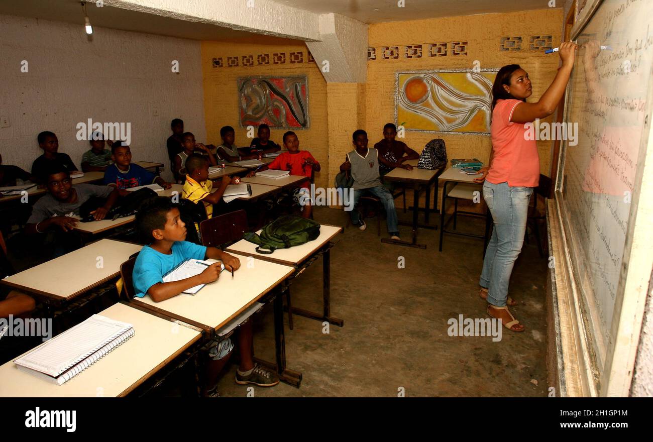 Brazil city school classroom children hi-res stock photography and ...