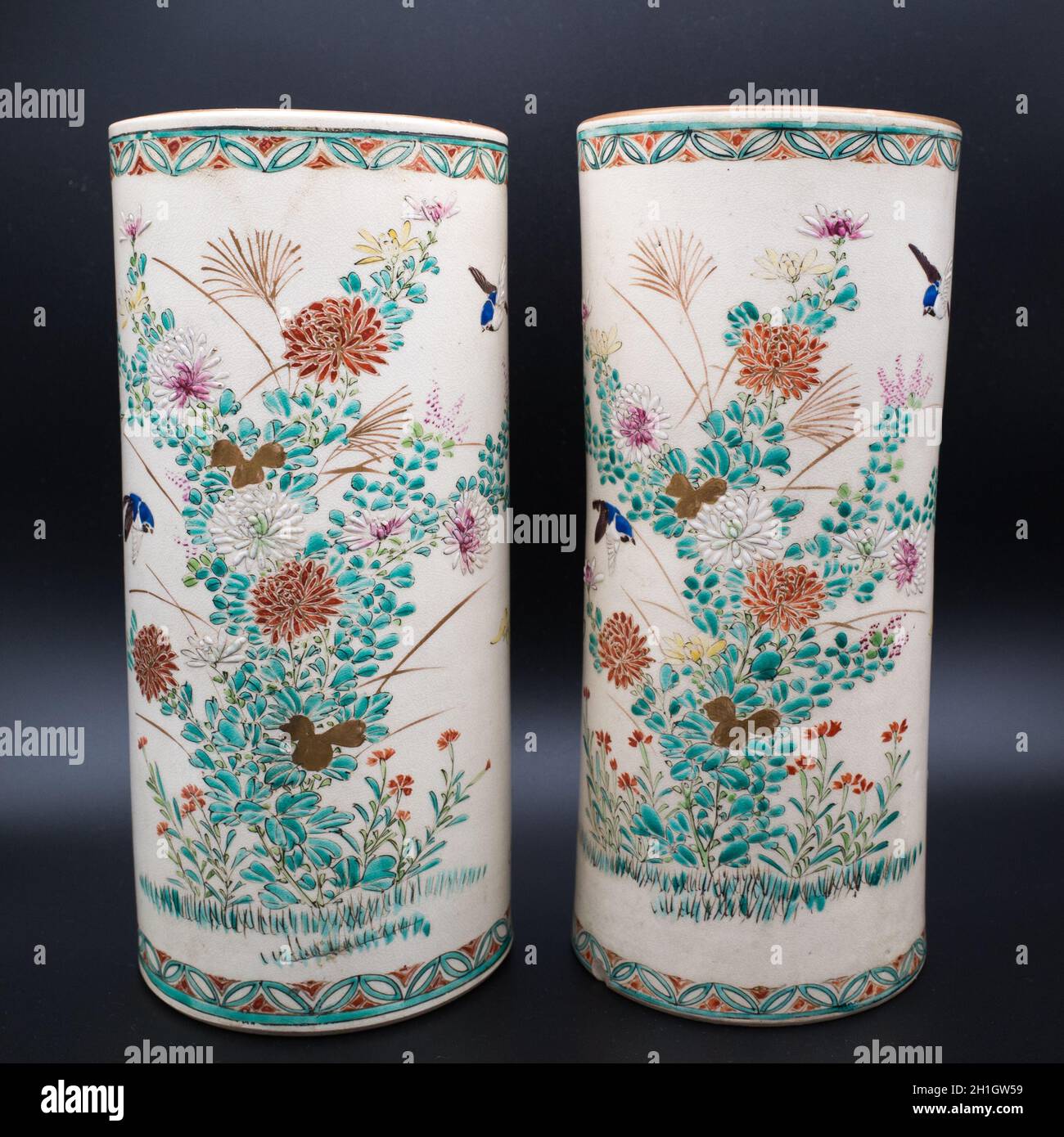 Japanese pots hi-res stock photography and images - Alamy